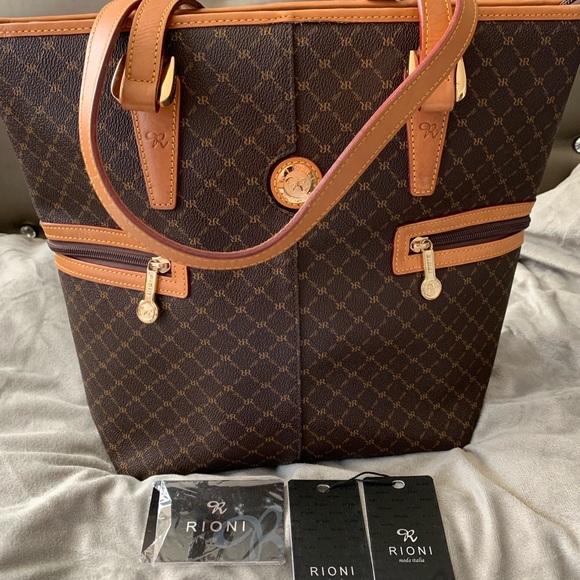 Rioni | Bags | Rioni Tall Tote | Poshmark